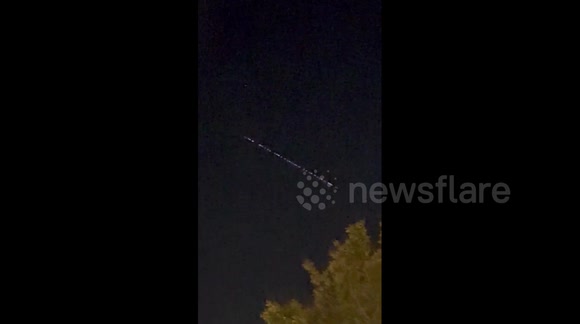 US: SpaceX Starlink Satellite Train Lights Up Night Sky - Buy, Sell or ...