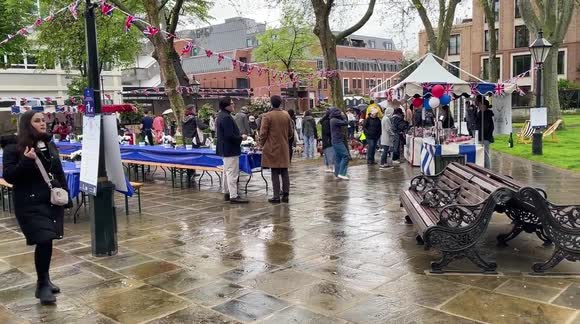 King’s Road Coronation Party: The Chelsea Pensioners March, Love My ...