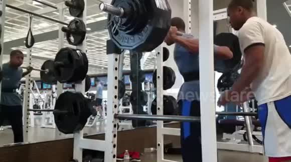 MEET the hunky twins whose stunning workout pictures, in which they ...