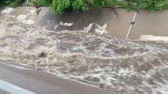US: Record Rainfall Causes Flooding And Road Closures In Colorado ...