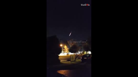 Launch debris from Russian satellite lights up Melbourne night sky like ...