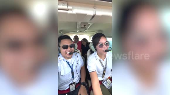 Student pilot takes his proud parents on their first flight with him ...