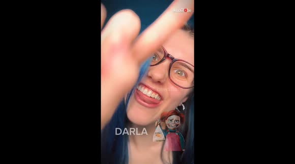 Makeup artist turns herself into fish-nightmare Darla from Finding Nemo ...