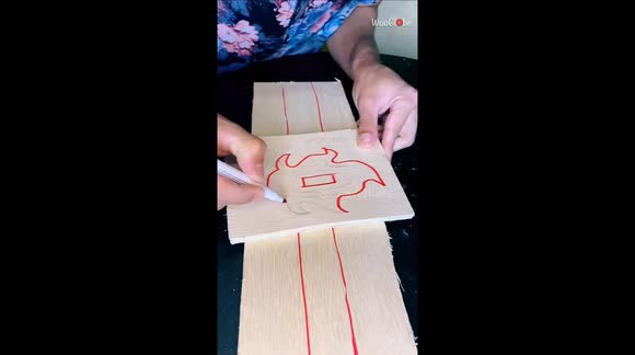 Superfan crafts INCREDIBLE wooden replica of Rengoku's iconic sword ...