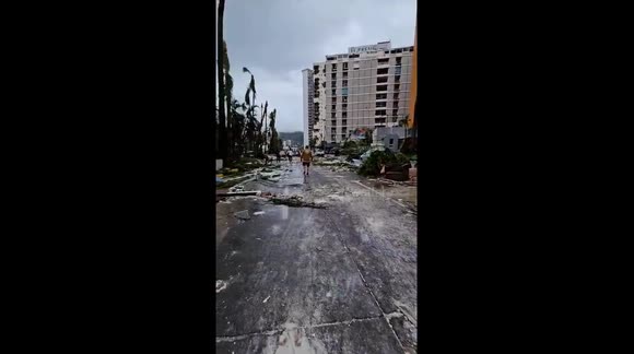 Hurricane Otis ravages Acapulco, leaving devastation in its wake - Buy ...