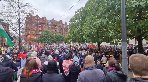 Pro Palestine Protest, On St Peter's Square, calls for Cease-Fire ...