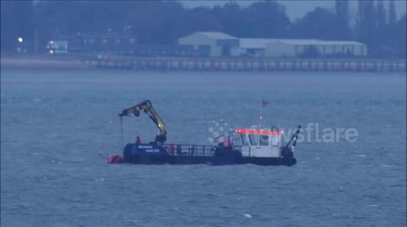 Warning buoys around Thames shipwreck removed off Kent, UK - Buy, Sell ...