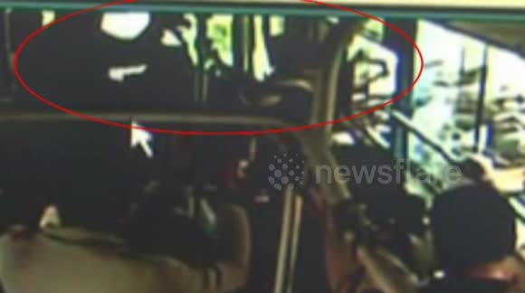 Alleged thief jumps out of bus window after passenger calls police ...