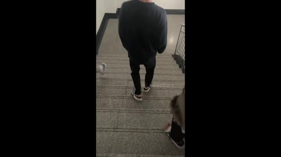 Student Shows Off Quick Way To Descend Stairs In Sandals Buy Sell Or