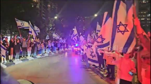 Israelis line streets to celebrate release of 11 more hostages by Hamas ...