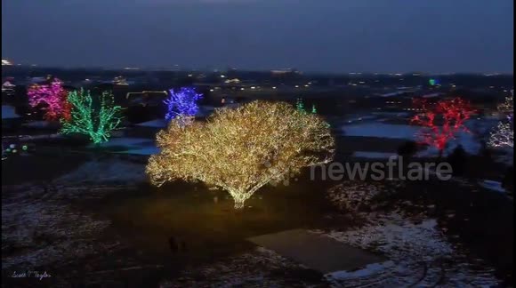 Dazzling delight: Draper Park's spectacular holiday lights illuminate ...