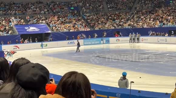 Canadian athlete's agile maneuvering amidst collision in short track ...