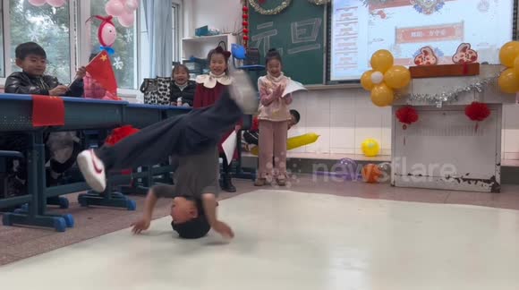 First-grade Chinese boy wows in new year talent contest with ...