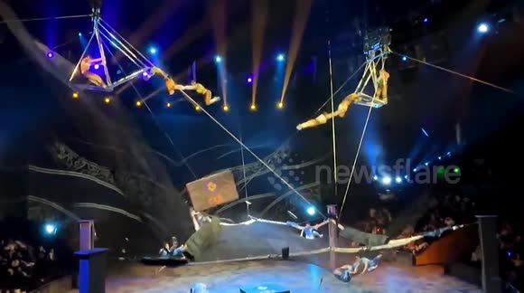 Chinese acrobats dodge serious injuries as trampoline collapses during ...