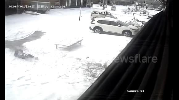 Snow falling from house roof knocks over man in China - Buy, Sell or ...