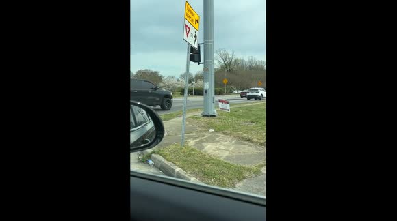 Husband's Tiny Yard Sale Sign Fails to Attract Customers - Buy, Sell or ...