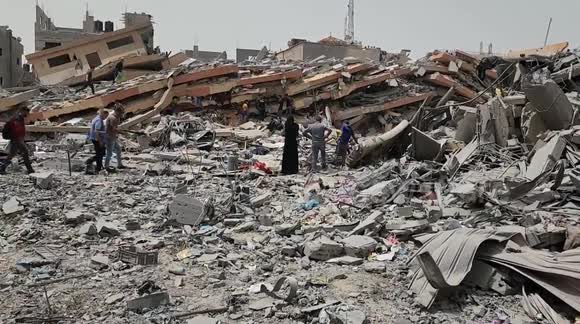 Palestinians left homeless after Israeli operation in central Gaza ...