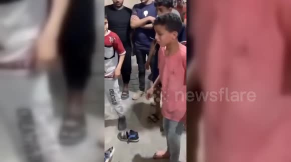 Palestine: Boy Breaks Down, Recognising Dead Father in Rafah - Buy ...