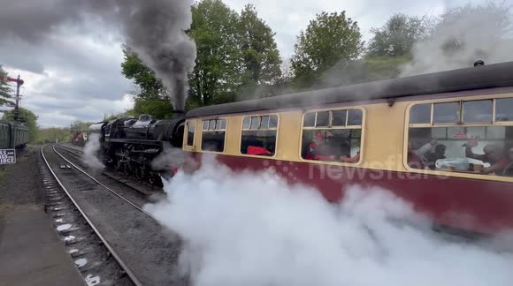 Severn valley Railway steam locomotive 75069 leaving the station with ...