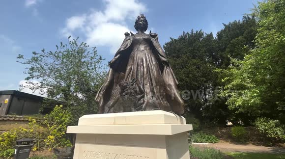 Memorial statue of Queen Elizabeth II in Oakham, Rutland, England - Buy ...