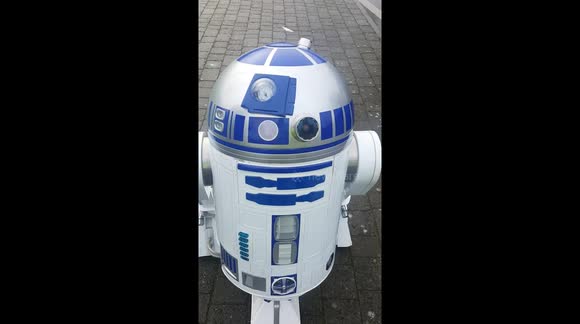 A real life R2-D2 - Buy, Sell or Upload Video Content with Newsflare