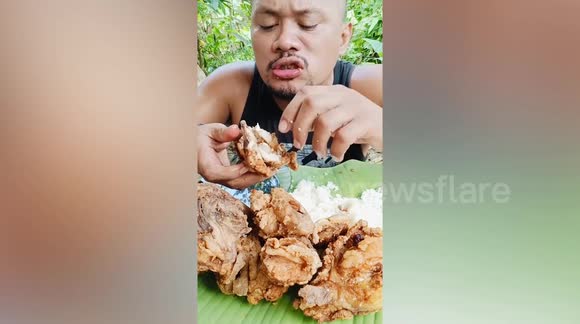 Food vlogger dies from stroke after devouring piles of fried chicken ...