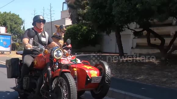 Meet the real-life Gromit taking over motorcycle tours - by hopping in ...