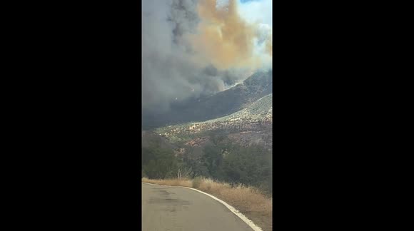 Forest fire ravages Havilah, California after igniting in Kern River ...