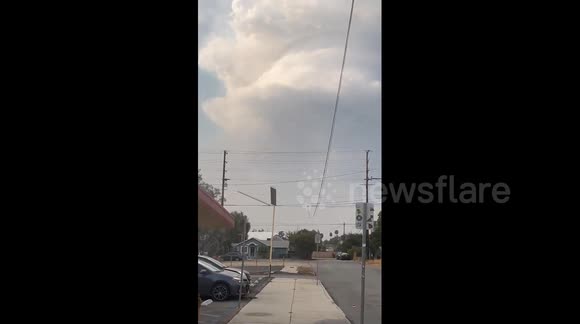 US: Line Fire Creates Pyrocumulus Clouds In Southern California - Buy ...