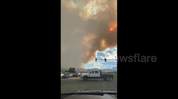 US: Davis Fire Burns South Of Reno Triggering Widespread Evacuations 8 ...