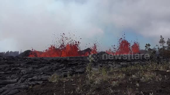 Spectacular lava curtain spews from Kilauea volcano - Buy, Sell or ...