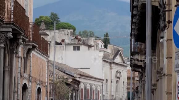 Italy: Italian researchers recycle volcanic ash as renewable building ...