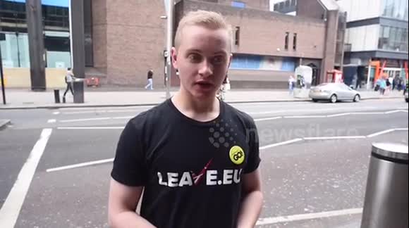 Pro Europe and leave Europe campaigners take to the streets - Buy, Sell ...