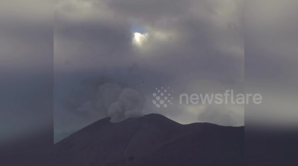 Philippines: Kanlaon Volcano Erupts Ash Plumes, Alert Level 2 Remains - Buy, Sell or Upload ...