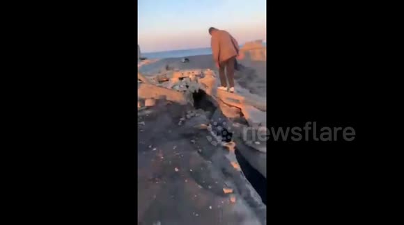 The damage caused by the Israeli airstrikes on the Al-Arida border ...