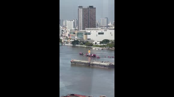 Squid Game boat floats along river in Bangkok as Netflix launches ...