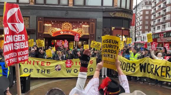 Christmas strike by workers at Harrods, the Science Museum, the Natural ...