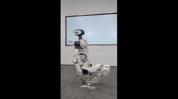 Chinese humanoid robot showcases advanced multi-joint movements - Buy ...