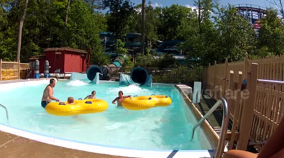20160714 - Water slide at Crystal pool Knoebel's Gove, Elysburg, Pa ...