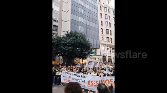 Spain: Thousands Protest In Valencia Over DANA Tragedy, Calling For ...