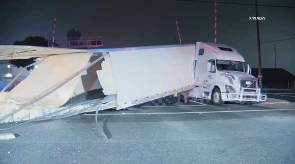 US, Los Angeles: Oxnard Metrolink Train vs Semi Truck With Sound On ...