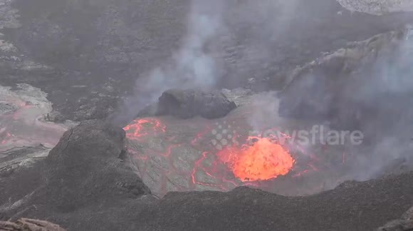 US: Kīlauea Lava Pond Cycles at 100x Speed - Buy, Sell or Upload Video ...