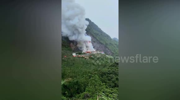 Terrifying moment firework factory warehouse erupts - Buy, Sell or ...