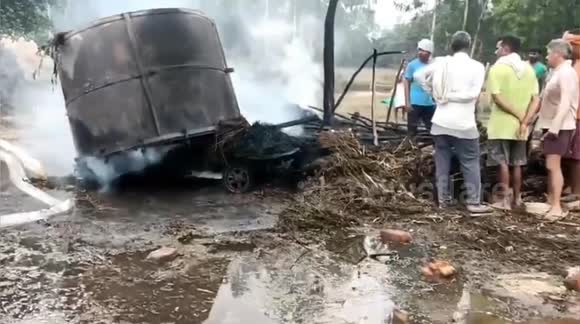 India: The tank of peppermint burst while crushing menthol oil mother and son were severely ...