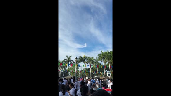 Spectacular Jesus apparition appears in clouds following church mass ...