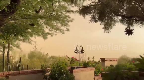 Huge Dust Storm Covers Tucson As Residents Prepare For Monsoon Showers ...