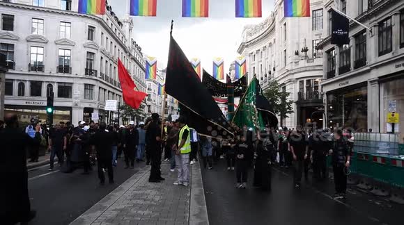 Thousands of Shia Muslims take over Central london for their anual ...