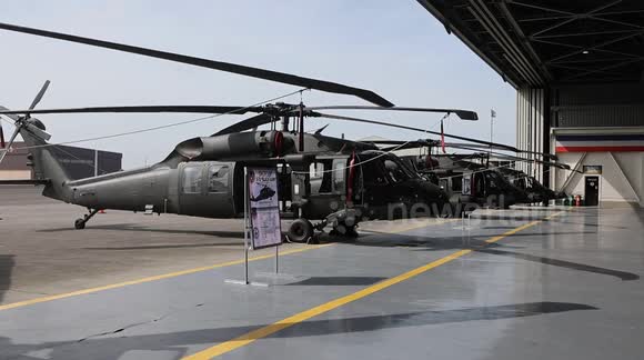 Philippine Air Force receives 5 new S-70i Black Hawk helicopters - Buy ...