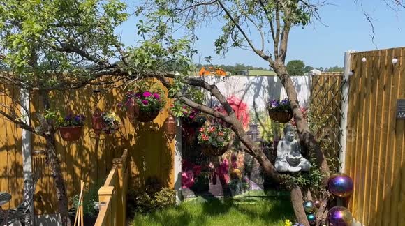 Residents on Percy Thrower Avenue win fight to save gardens from new ...