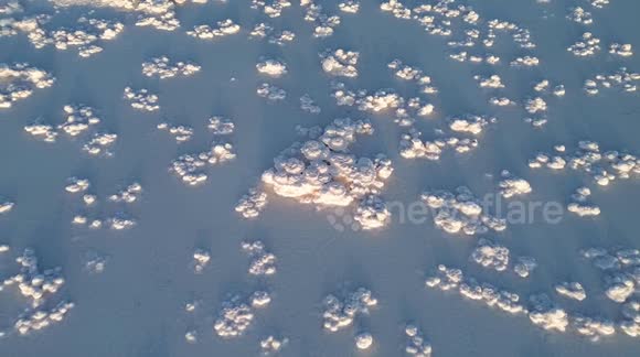 Striking salt formations transform Türkiye’s Lake Salt into visual ...